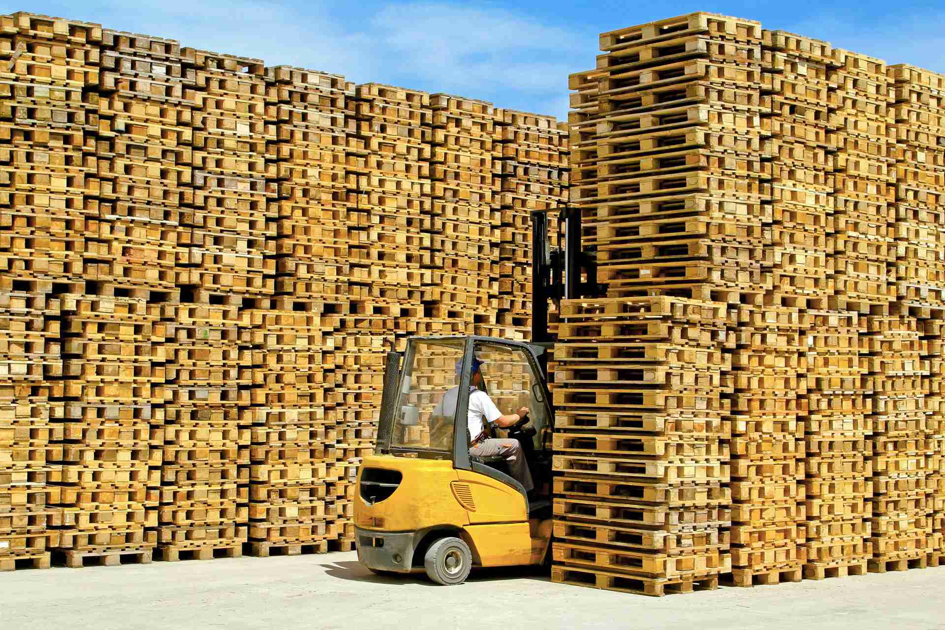 Pallets de Madera como mano de obra durante COVID-19
